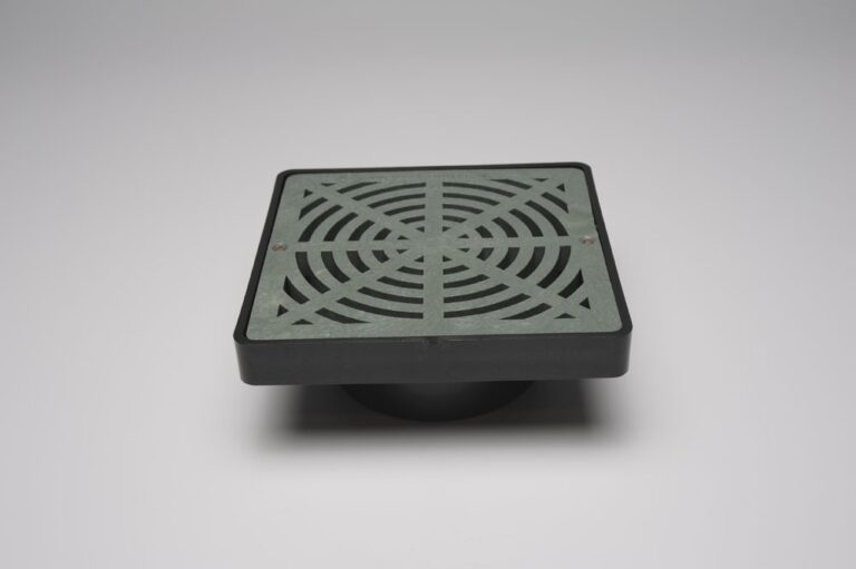 Square Grate (with adapter basin) - Dura Plastics